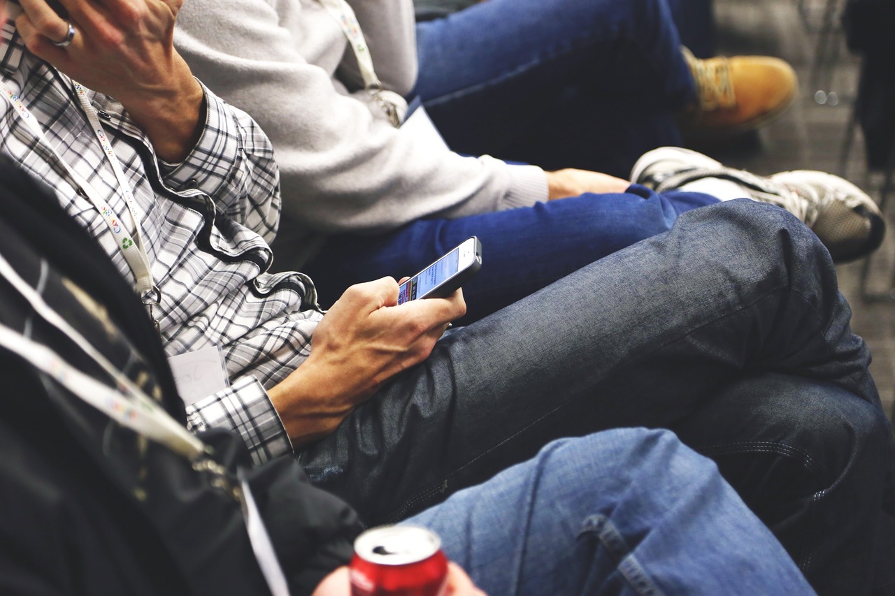 How to End a Presentation: 6 Tips to Leave an Impression | Maptive